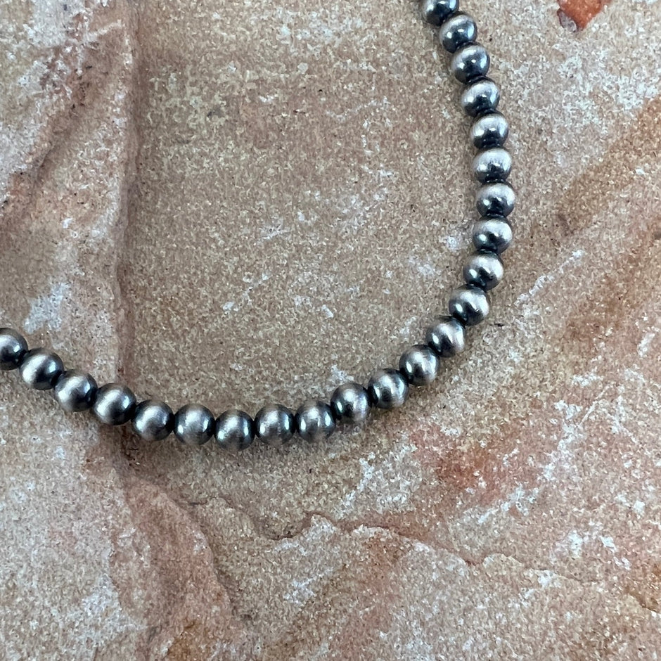 Navajo Pearls – Black Arrow Native American Jewelry & Art
